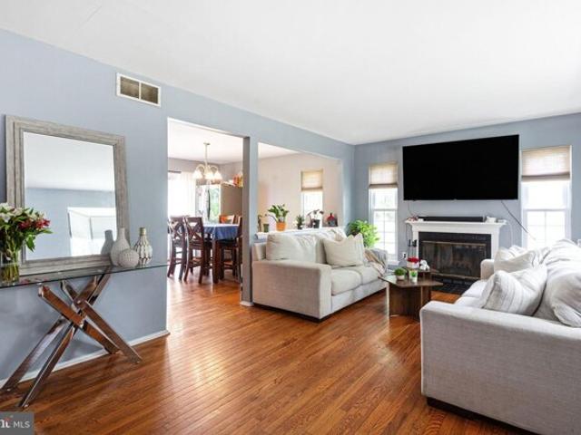 Fairway Blvd, Pennsauken, Home For Sale