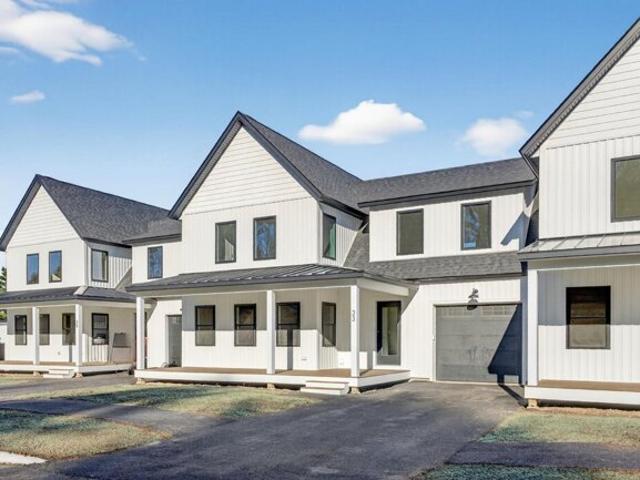 Fairway Common Dr Unit,gorham, Home For Sale