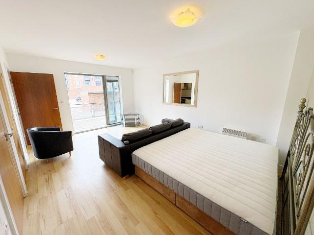 Fairway Court, Fletcher Road, Gateshead NE8, Studio to rent, £780 pcm | PrimeLocation