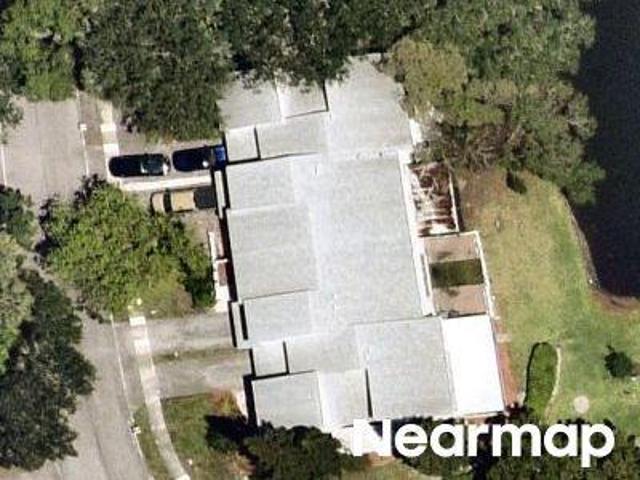 Fairway Cove Ln