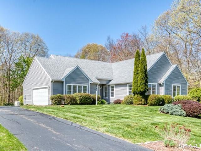 Fairway Dr, Bolton, Home For Sale