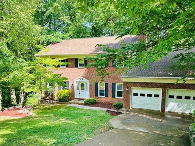 Fairway Dr, Dumfries, Home For Sale