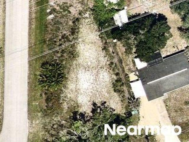 Fairway Dr S