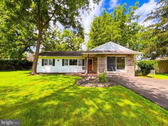 Fairway Dr, Yardley, Home For Sale