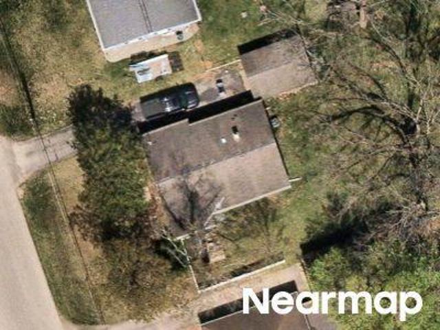 Fairway Dr