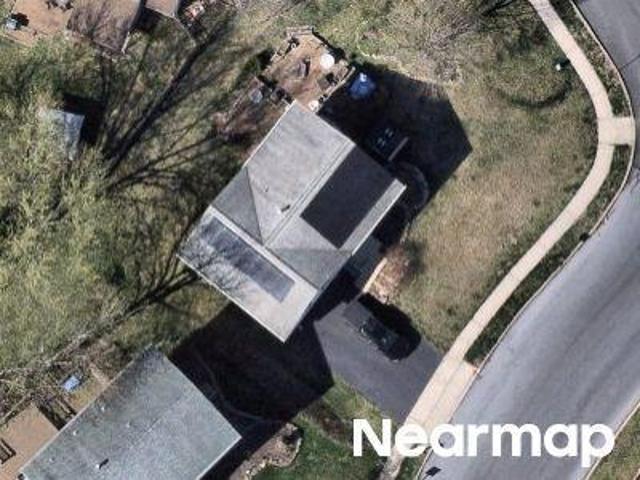 Fairway Dr