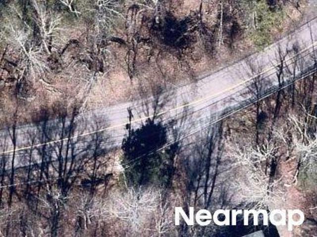 Fairway Dr