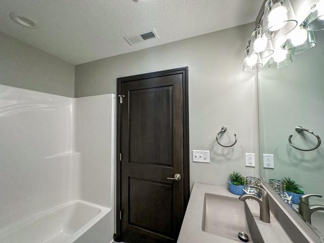 Fairway Place Apartments 2 Bedroom Apartment for Rent at 2006 Legacy Ln, Celina, OH 45822