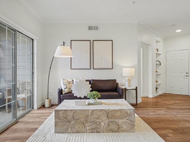 Fairways at Raccoon Creek 3 Bedroom Apartment for Rent at 6805 W Bowles Ave, Littleton, CO 80123