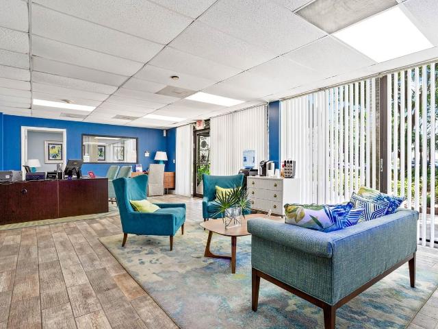 Fairways of Inverrary 2 Bedroom Apartment for Rent at 4200 Inverrary Blvd, Lauderhill, FL 33319