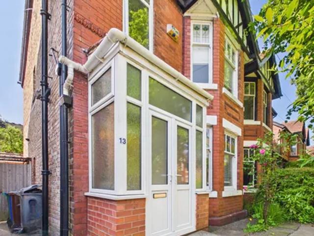 Fairview Avenue, Manchester, M19 2AN, United Kingdom | 3 bed duplex for rent #168184466 | Rentberry