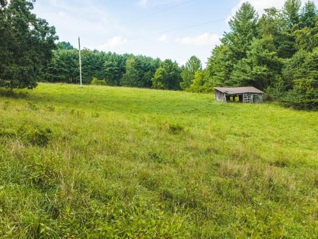 Fairview Church Rd SW, Floyd, VA 24091