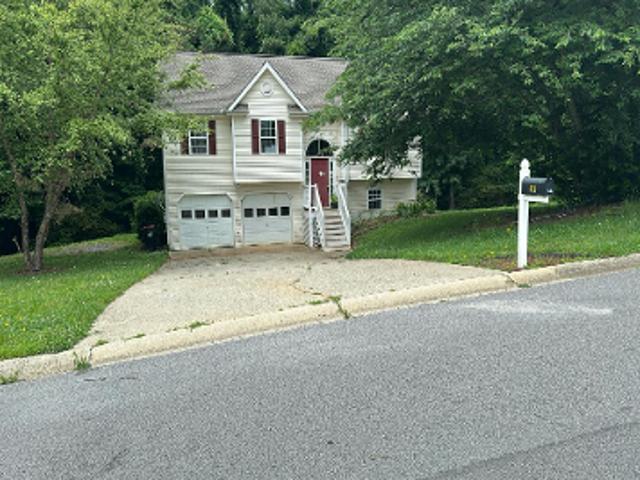 Fairview Dr