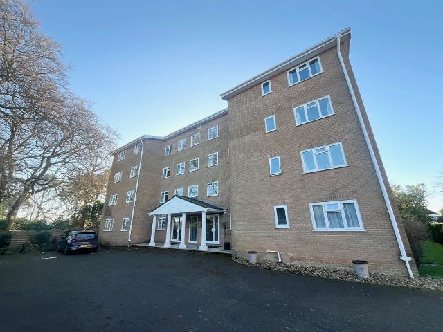 Fairview Park, Poole BH14, 3 bed flat to rent, £1,700 pcm | PrimeLocation