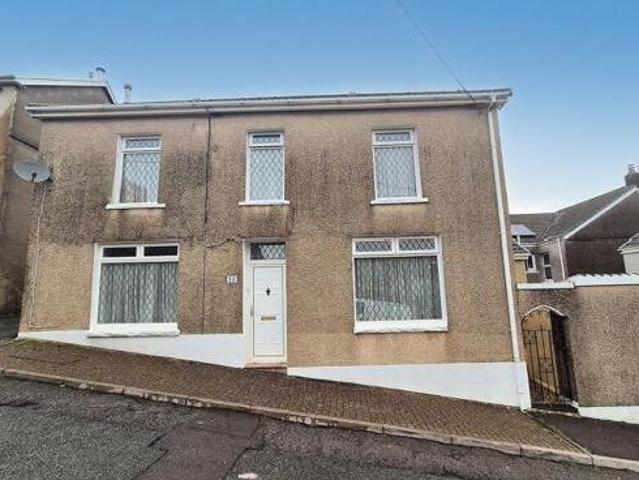 Fairy Glen, Ogmore Vale, 3 Bedroom Detached