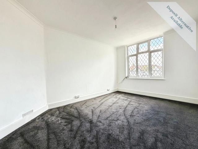 Falconwood Parade, Welling DA16, 3 bed maisonette to rent, £1,800 pcm | PrimeLocation