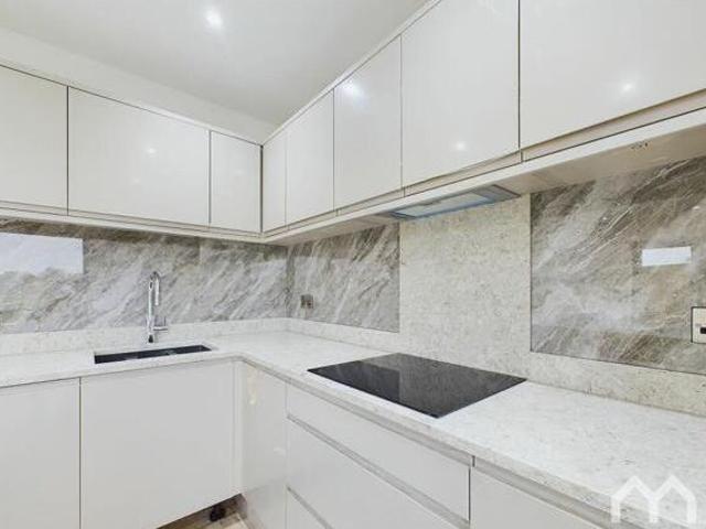 Falcon Court, Chain House Lane, 3 Bedroom Detached