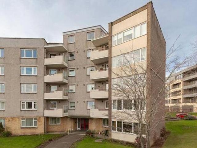Falcon Court, Morningside, 2 Bedroom Flat
