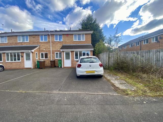 Falcon Close, Nottingham, NG7 3 bed house to rent £1,794 pcm £414 pw