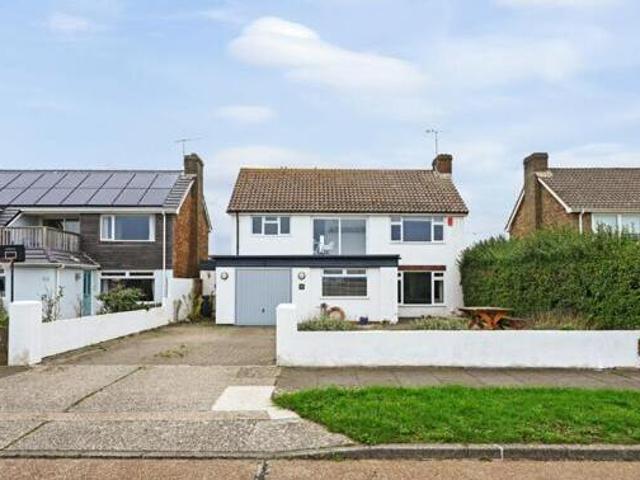 Falcon Close, Shoreham Beach, 3 Bedroom Detached