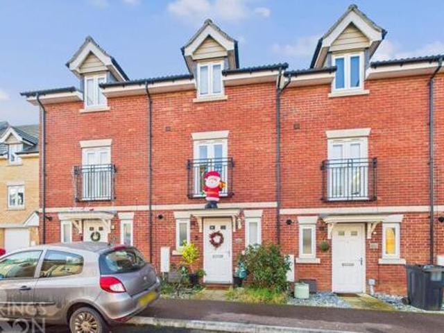 Falcon Crescent, Costessey, 4 Bedroom Town