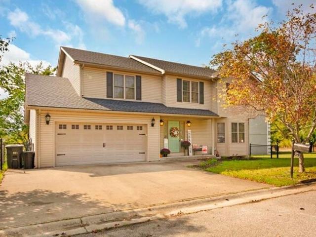 Falcon Crest Ct, Hazard, Home For Sale