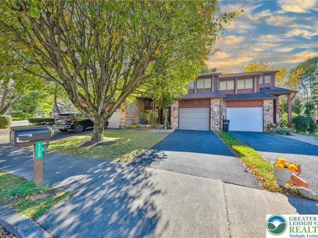 Falcon Dr, Bethlehem, Home For Sale