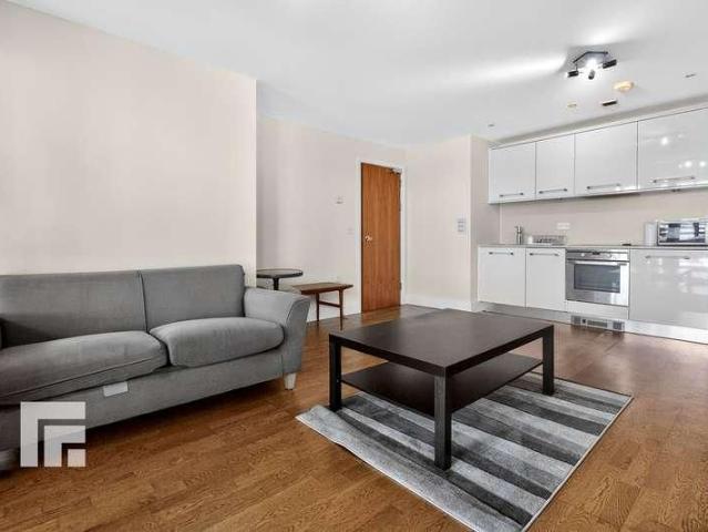 Falcon Drive, Cardiff, CF10