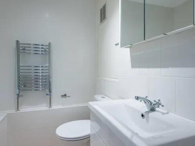 Falcon Point Piazza, Bankside, London, SE1 9JH, United Kingdom | 1 bed apartment for rent #70504416 | Rentberry