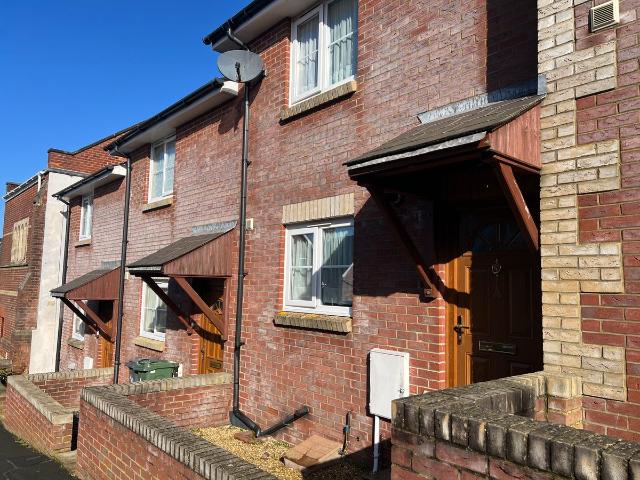 Falcon Road, East Cowes PO32, 2 bed property to rent, £1,050 pcm | PrimeLocation