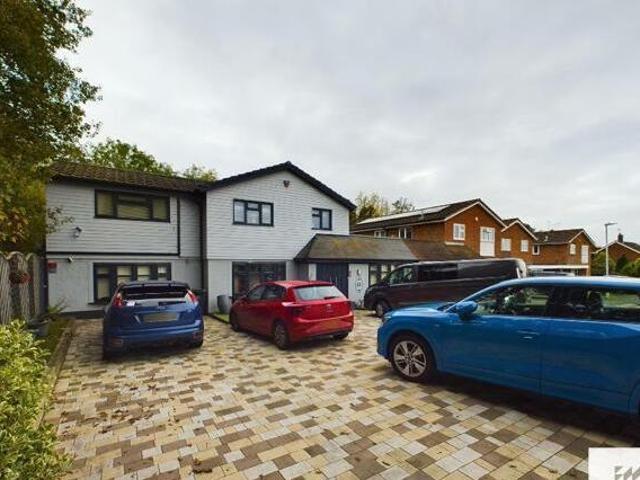 Falcon Way, Basildon, 8 Bedroom Detached