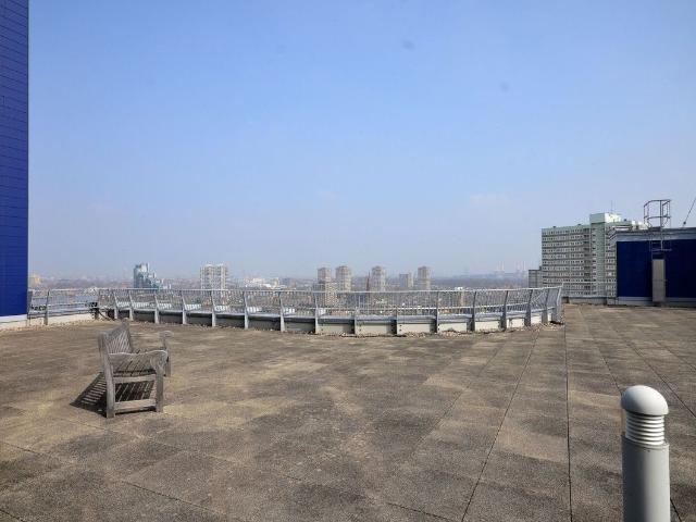 Falcon Wharf, Battersea, London SW11, 1 bed flat to rent, £2,400 pcm | PrimeLocation