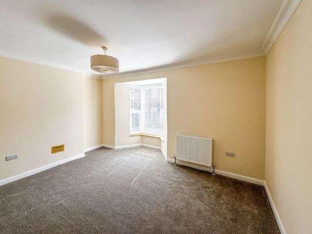 Falcon Terrace, Whitby, YO21