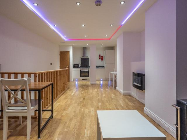Falconar House, Falconars Court, Newcastle Upon Tyne, Tyne And Wear NE1, 1 bed flat to rent, £997 pcm | PrimeLocation