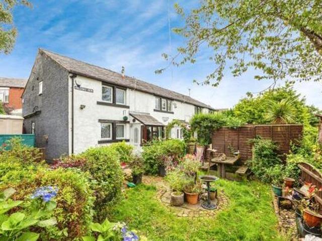 Falcons View, Oldham, 2 Bedroom Terraced