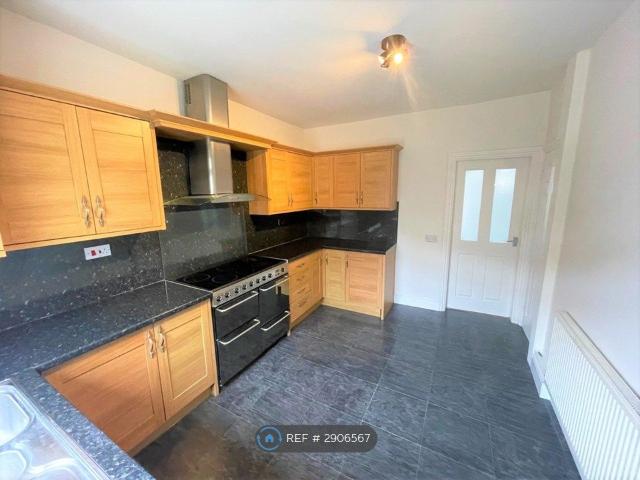 Falding St, Sheffield S35, 3 bed terraced house to rent, £850 pcm | PrimeLocation