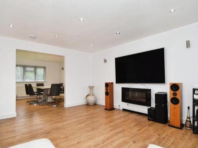 Faldo Close, Leicester, 4 Bedroom Detached