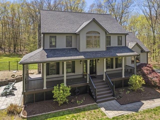Fales Rd, Plainville, Home For Sale