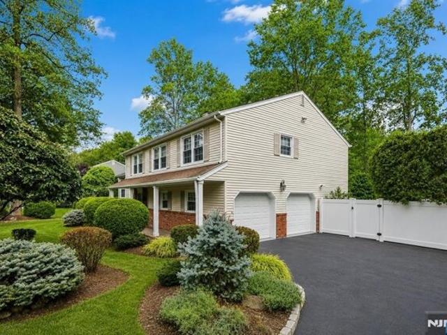Faletti Cir, River Vale, Home For Sale