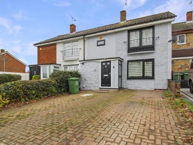 Falkenham Rise, Basildon, 3 Bedroom Terraced