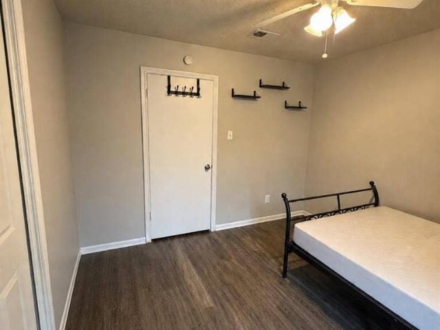 Fall Sublease!