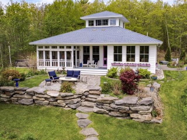 Fallen Oak Dr, Alfred, Home For Sale