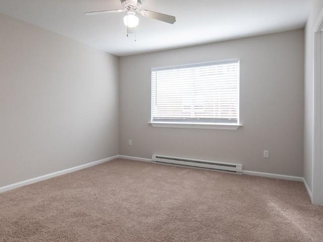 Falling Creek Apartments 1 Bedroom Apartment for Rent at 2530 Marina Dr, North Chesterfield, VA 23234