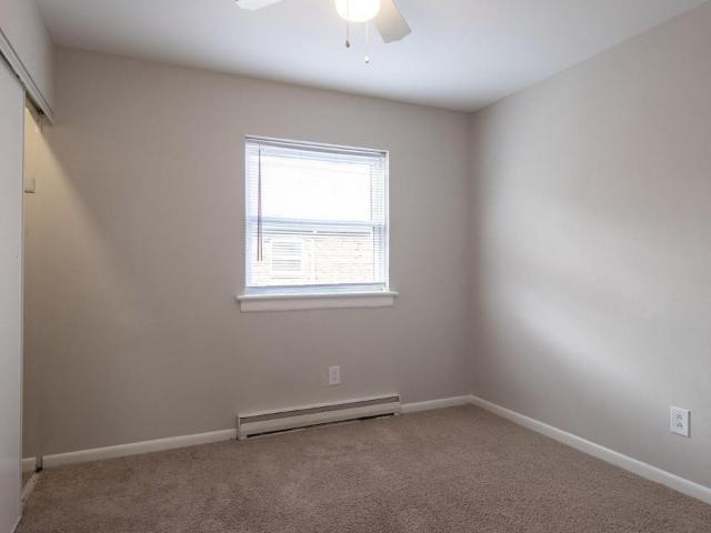 Falling Creek Apartments 2 Bedroom Apartment for Rent at 2530 Marina Dr, North Chesterfield, VA 23234