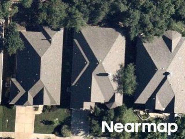 Falling Hills Dr