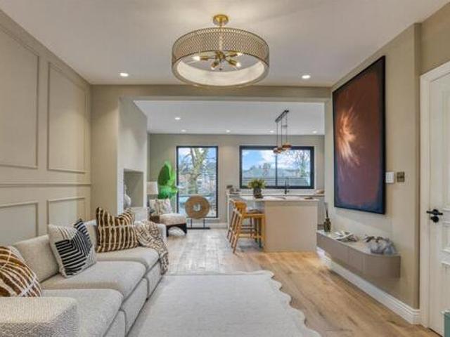 Fallow Court Avenue, London, 3 Bedroom Apartment