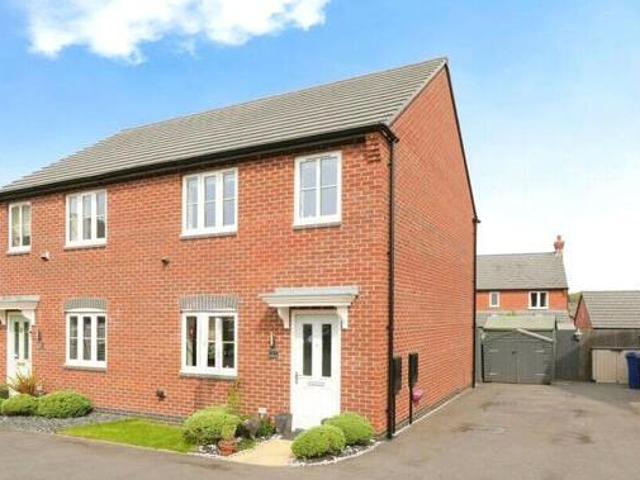 Fallow Way, Mansfield, 3 Bedroom Semi detached