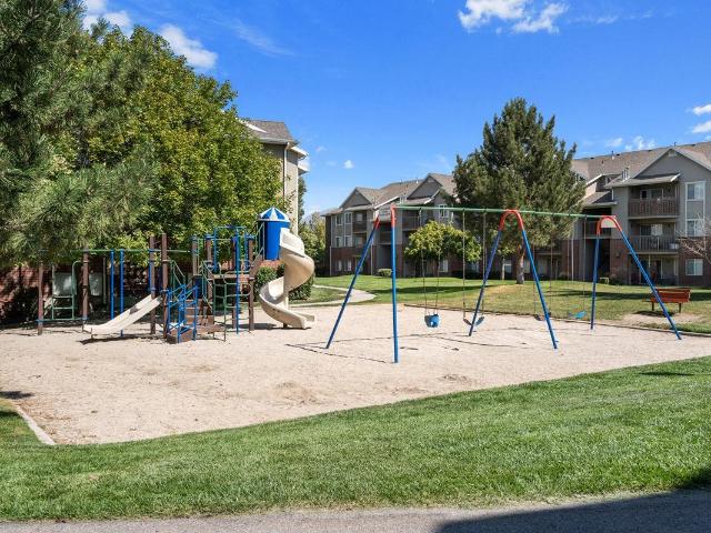 Falls at Hunters Point 3 Bedroom Apartment for Rent at 11251 S State St, Sandy, UT 84070