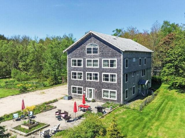 Falls Bridge Rd, Blue Hill, Home For Sale