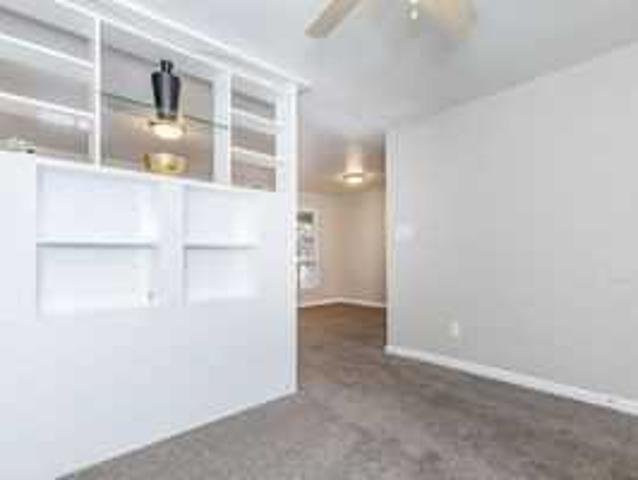 Falls of Maplewood Apartments 1 Bedroom Apartment for Rent at 9600 Glenfield Ct, Houston, TX 77096 Meyerland Area